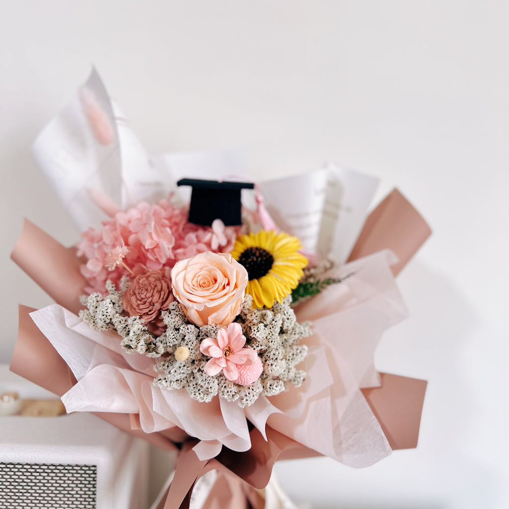 Everlasting Flower Bouquet Coral Peach | Pretty Graduation Flowers ...