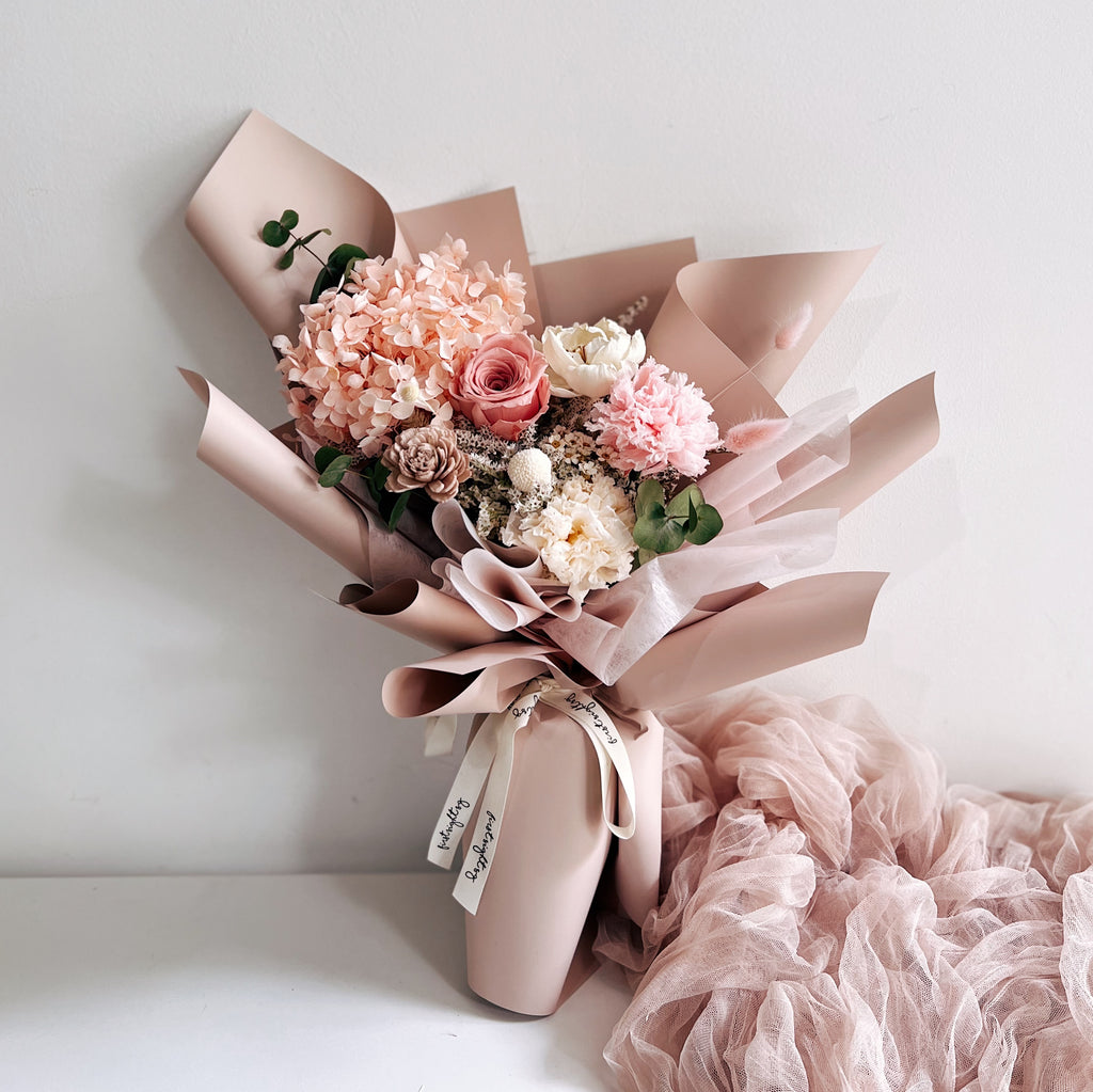 Everlasting Deluxe - Fuscia | Preserved Flower Bouquet | First Sight SG ...
